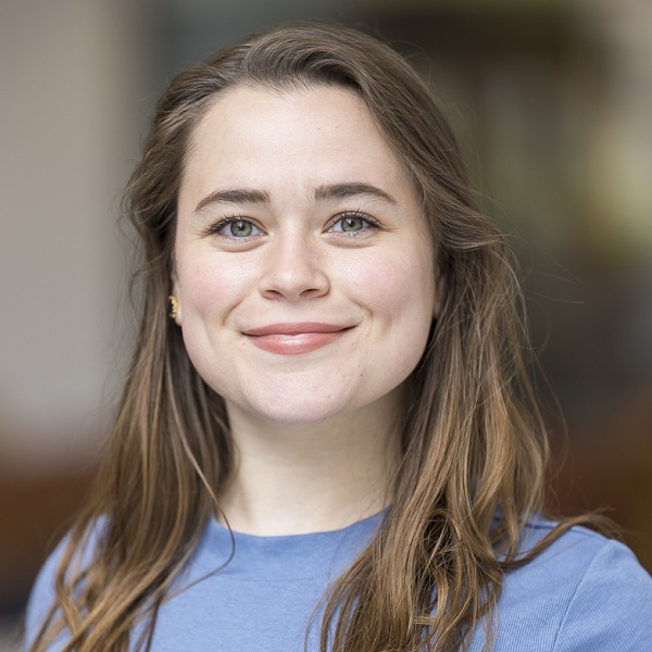 Claire Howland ’20 - Admissions & Aid - Admissions & Aid - Macalester ...