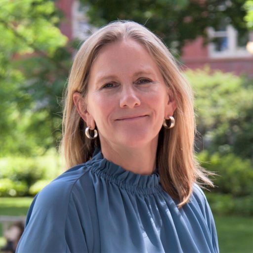 Aimee Baxter - Business Services - Macalester College