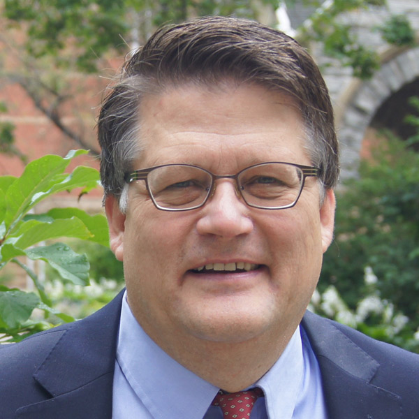 J. Peter Ferderer - Economics - Macalester College