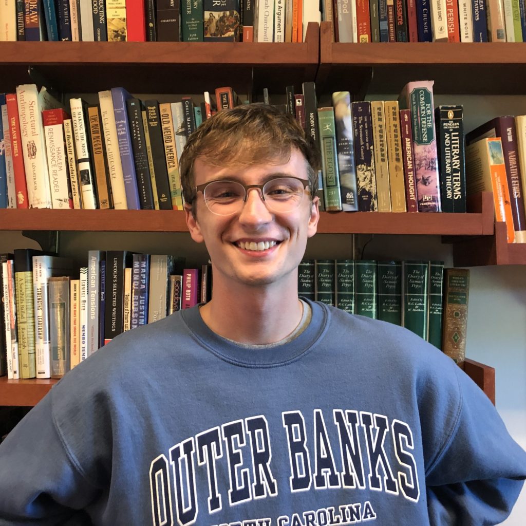 Meet our new Words Smiths - The Words - Macalester College